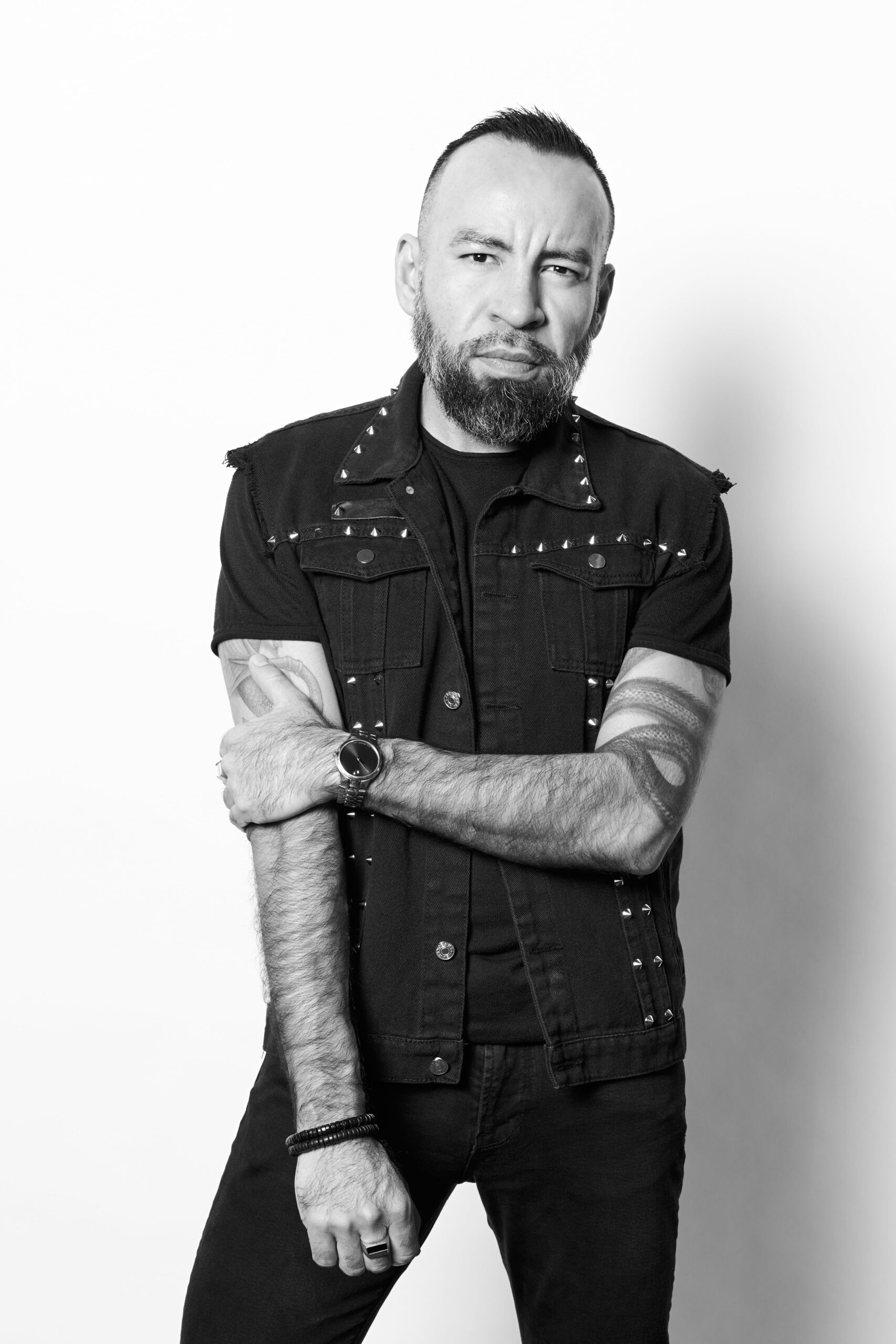 Lucas Chavez - Bang Salon